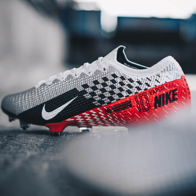 Nieuwe Nike voetbalschoenen | Neymar JR Speed Freak