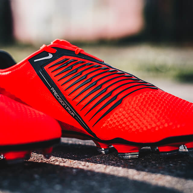 Nieuwe Nike voetbalschoenen | Het is over en uit met het Nike Game Over ...